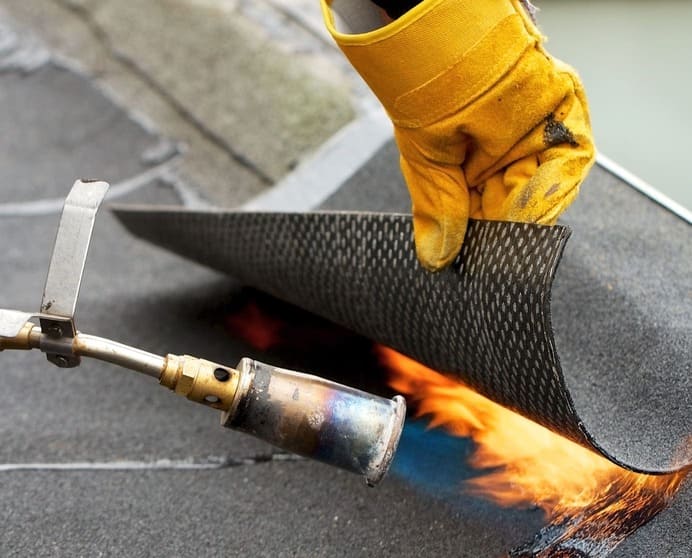 Bitumen roofing membranes